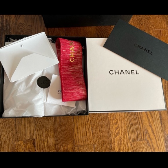 CHANEL | Accessories | Chanel Box Ribbon Tissue Envelope Card Set ...